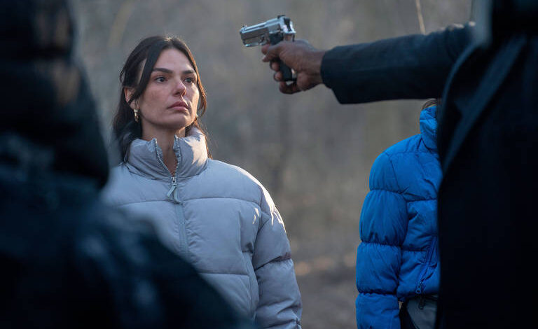 Isis Valverde nominated for the Golden Raspberry: find out where to ...